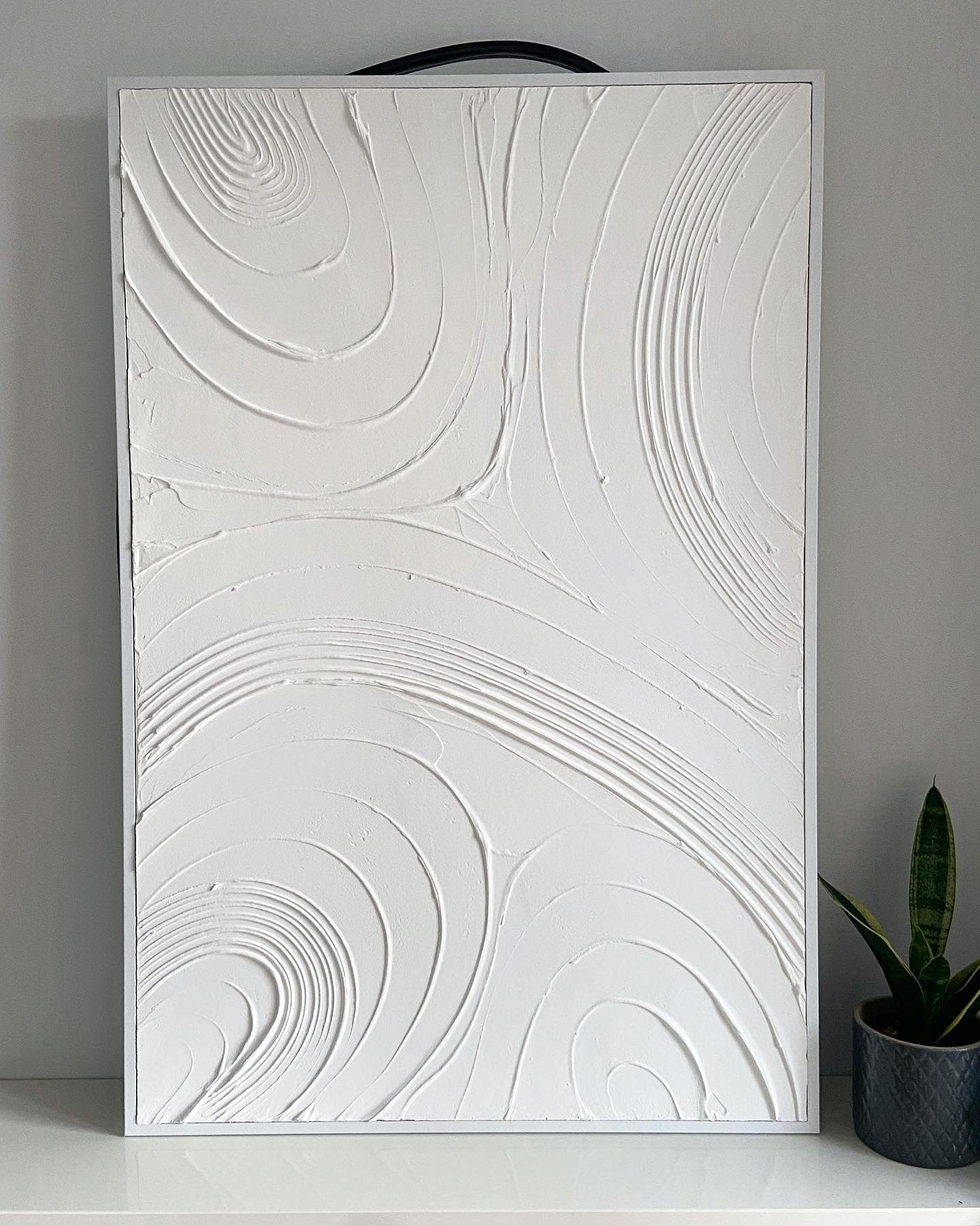 Tidal - White Colour Frame – Orueil Art